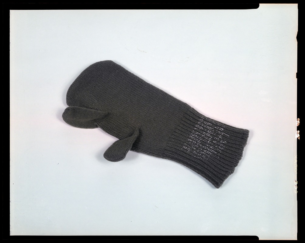 IPD, mitten insert, trigger finger - Digital Commonwealth