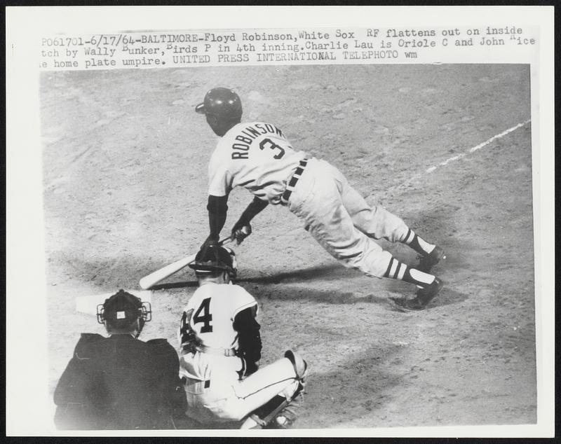 Floyd Robinson, White Sox RF flattens out on inside pitch by Wally ...