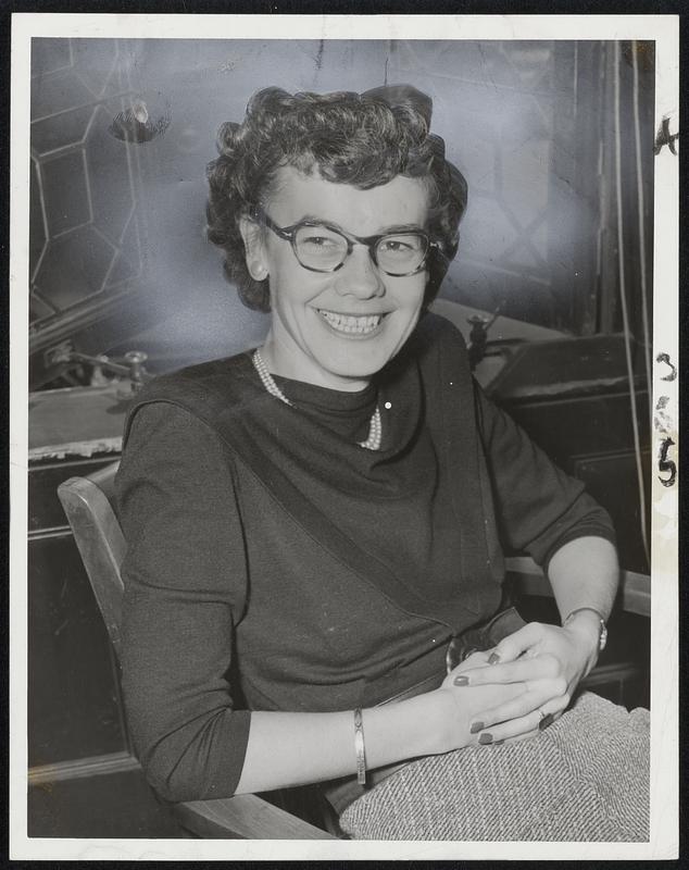 Miss Dean Newhall of Boston Food Conservator. - Digital Commonwealth
