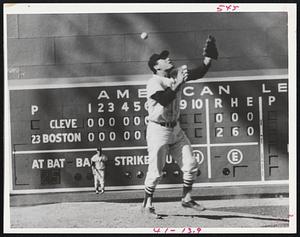 A short fumble and Dave Morehead almost lost his no hitter - Digital ...