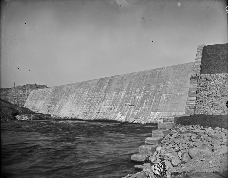 Red Bridge - Front of dam - Digital Commonwealth