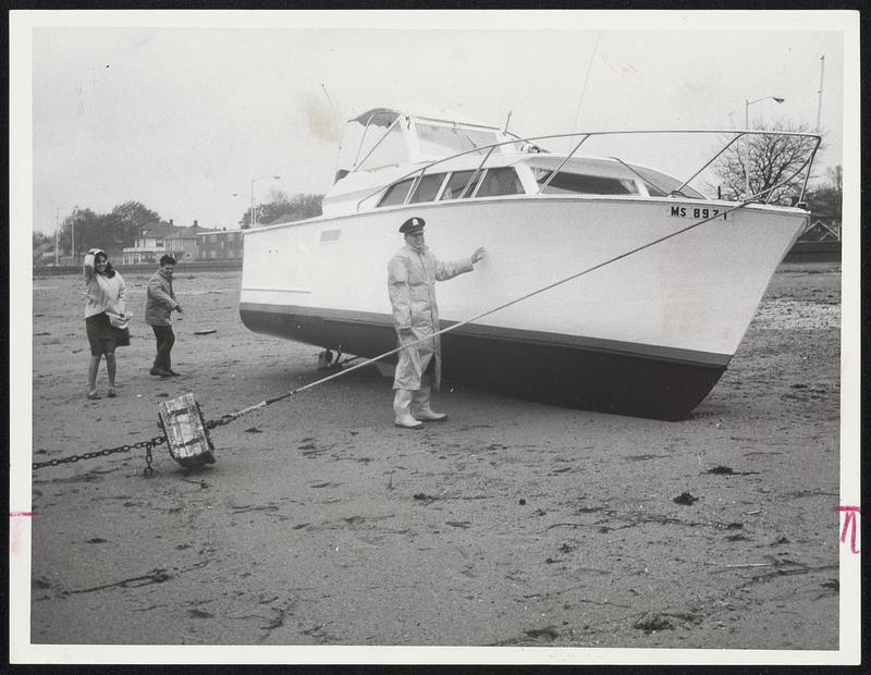Officer Arnold Lamoine of the Metropolitan District Commission Police ...