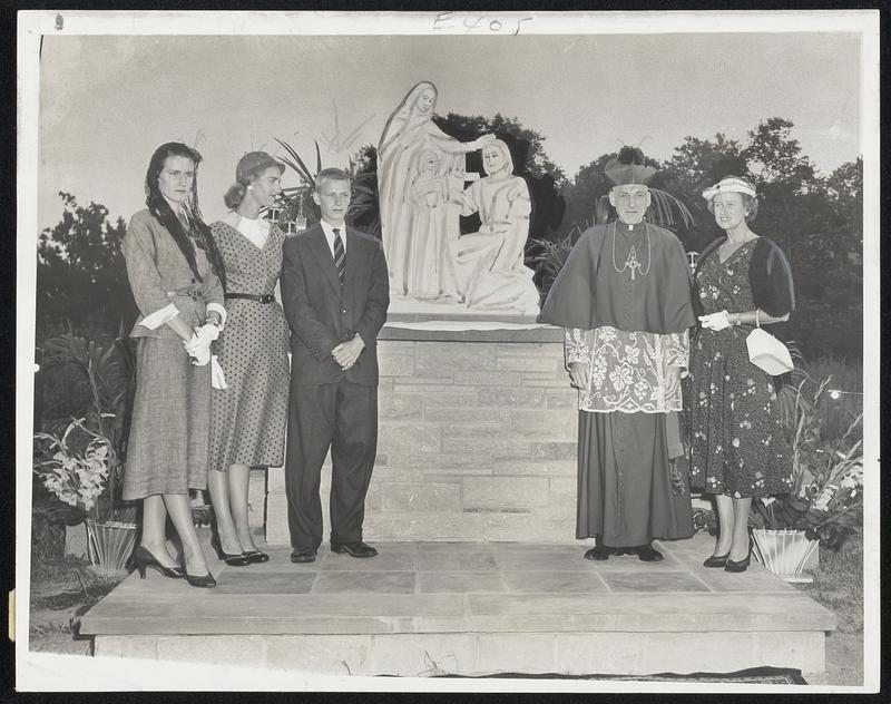 Shrine Given by Tobin Family – The Holy Family Shrine donated by the ...