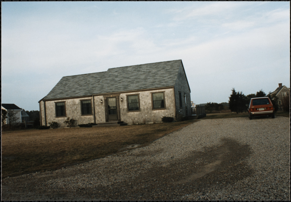 6 Doc Ryder Drive - Digital Commonwealth