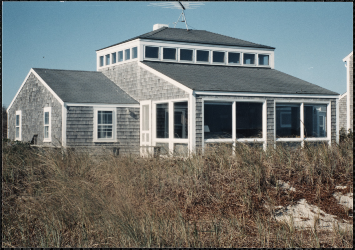 9 Crows Nest Way - Digital Commonwealth