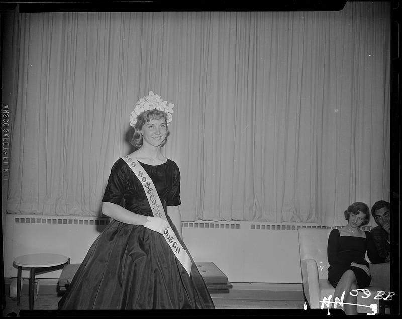 The 1960 Homecoming Queen - Digital Commonwealth
