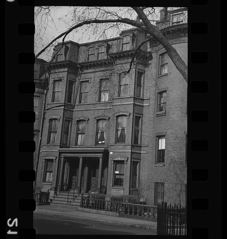 21-23 Concord Square, Boston, Massachusetts - Digital Commonwealth