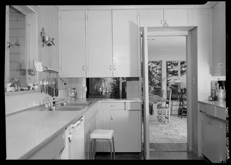 Interior, Staples House, Marblehead - Digital Commonwealth