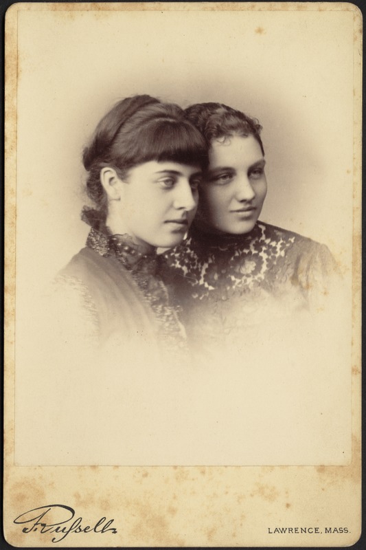 Portrait of Lila Sutton and Gertrude S. Kunhardt - Digital Commonwealth