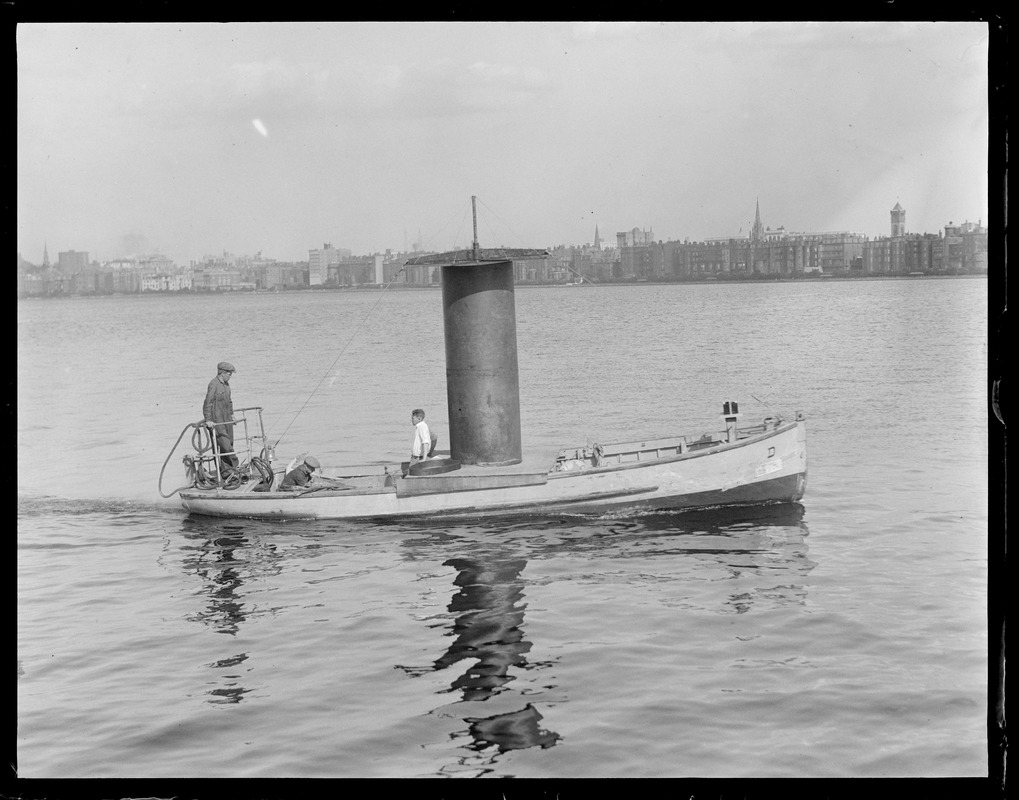 Roto ship built by MIT students on Charles River - Digital Commonwealth