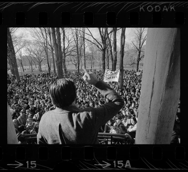 Pro-Israel rally at Tremont Street bandstand, Boston Common - Digital ...