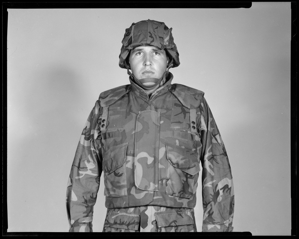 PASGT helmet & vest - Digital Commonwealth