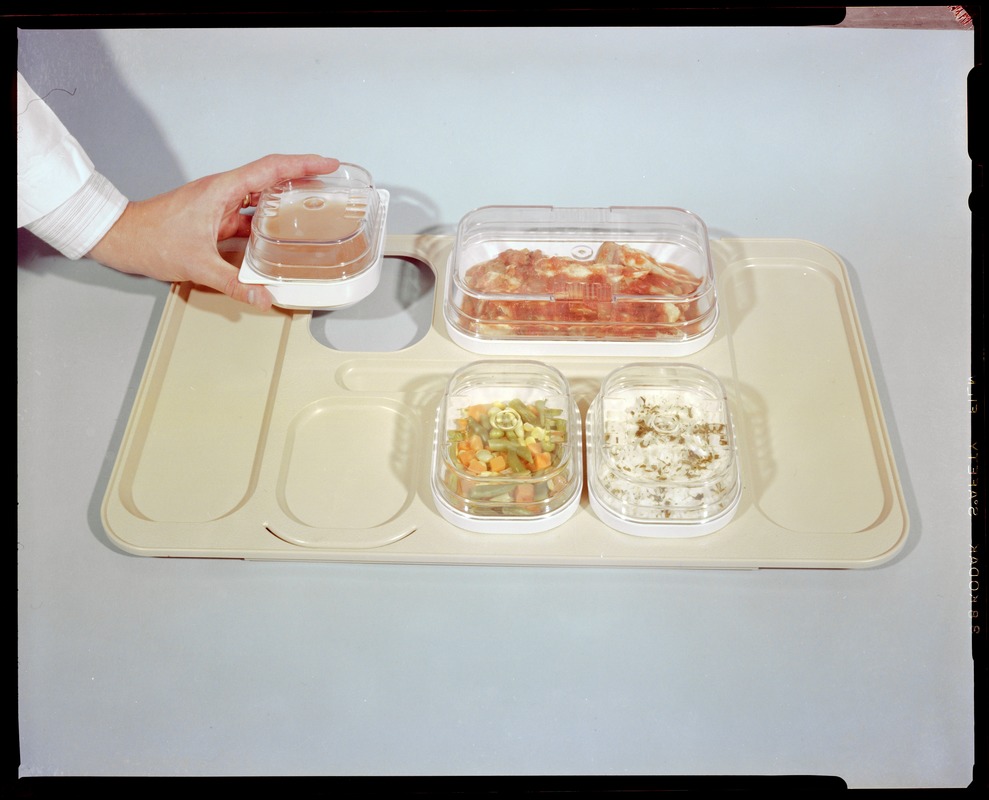 Food lab, hospital food service system - Digital Commonwealth