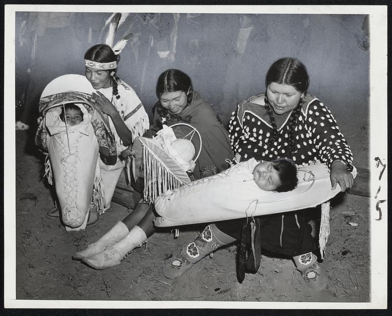 While Daddies Hunt-Three Shoshone Indian women with their babies await ...