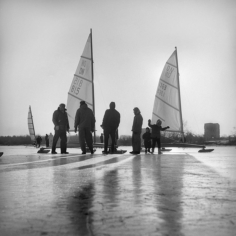 Ice boating, Watuppa Pond, Fall River, MA - Digital Commonwealth