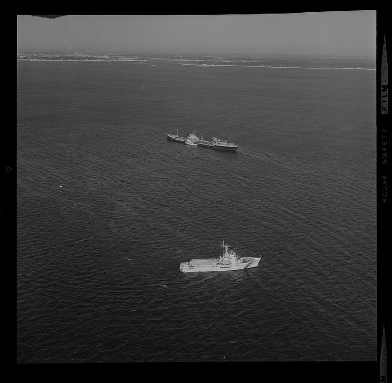 Tanker off Ports. - Digital Commonwealth