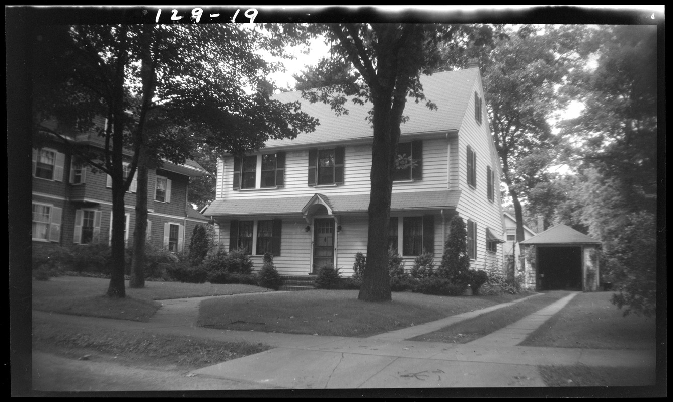 19 Gordon Rd - Digital Commonwealth