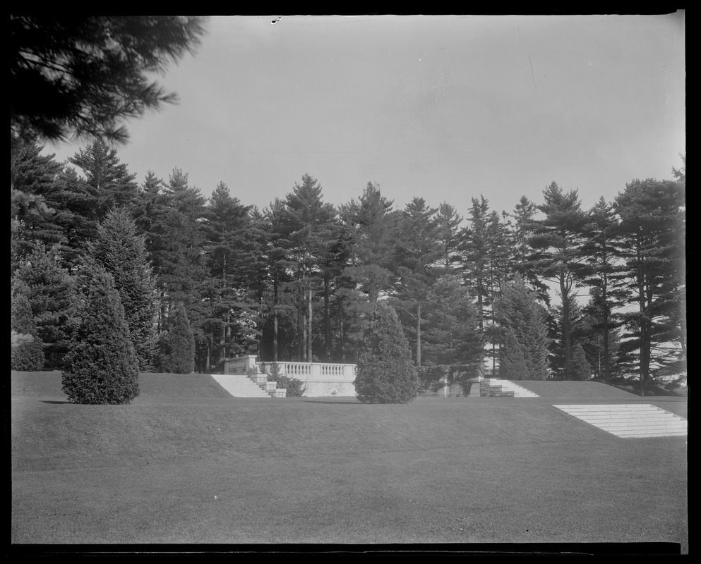 Groton Place: balustrade landscape - Digital Commonwealth