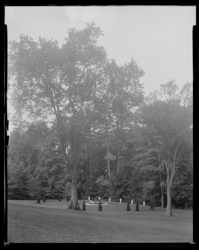 Groton Place: fountain landscape - Digital Commonwealth