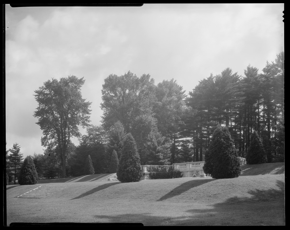 Groton Place: balustrade landscape - Digital Commonwealth