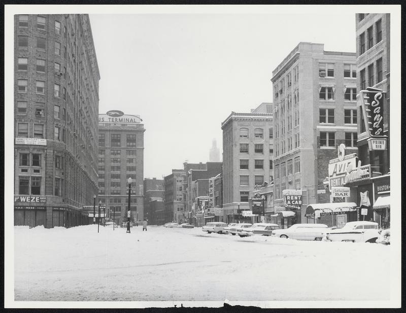 Typical Boston Scene, yesterday, shows empty stores and streets after ...