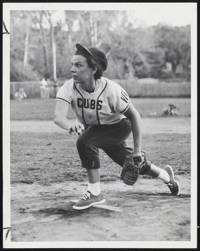 Champ fireball pitcher Natl League Mrs Evelyn Johnson - Digital ...