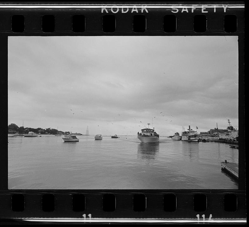 O’Brien building, Green Street, Inn Street, Old Newbury crafters ...