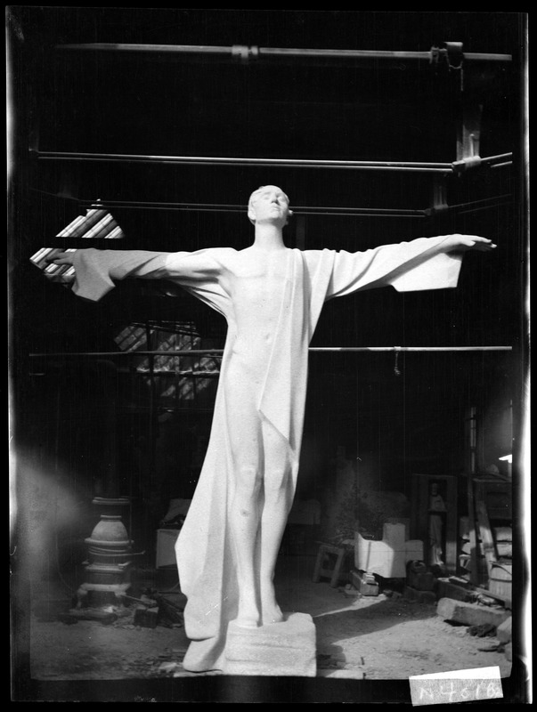 Titanic Memorial Statue - Digital Commonwealth