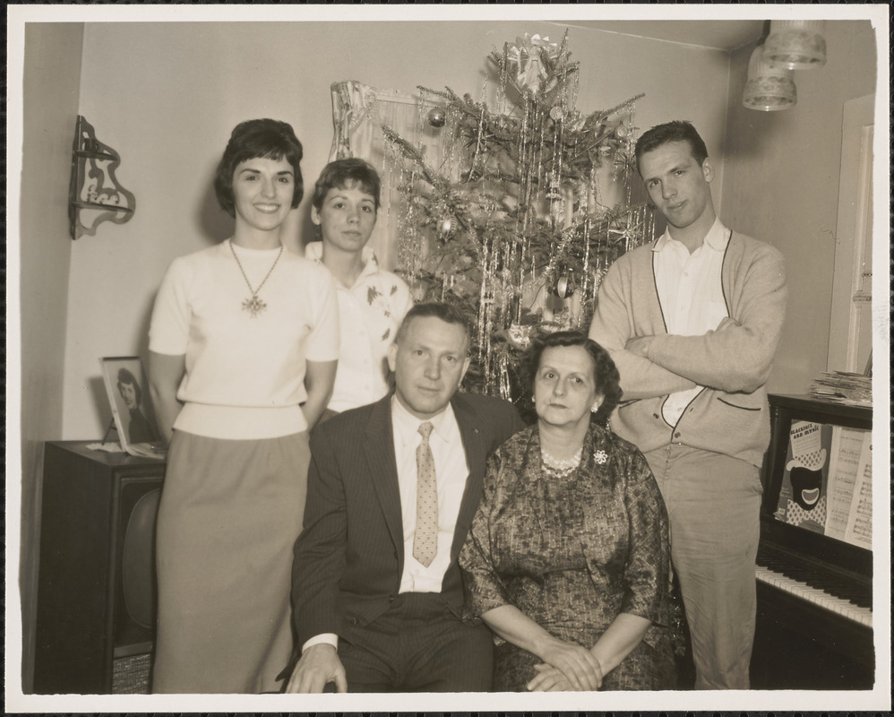 George, Mary, Tommy, Patricia V. George E. Graney + family - Digital ...