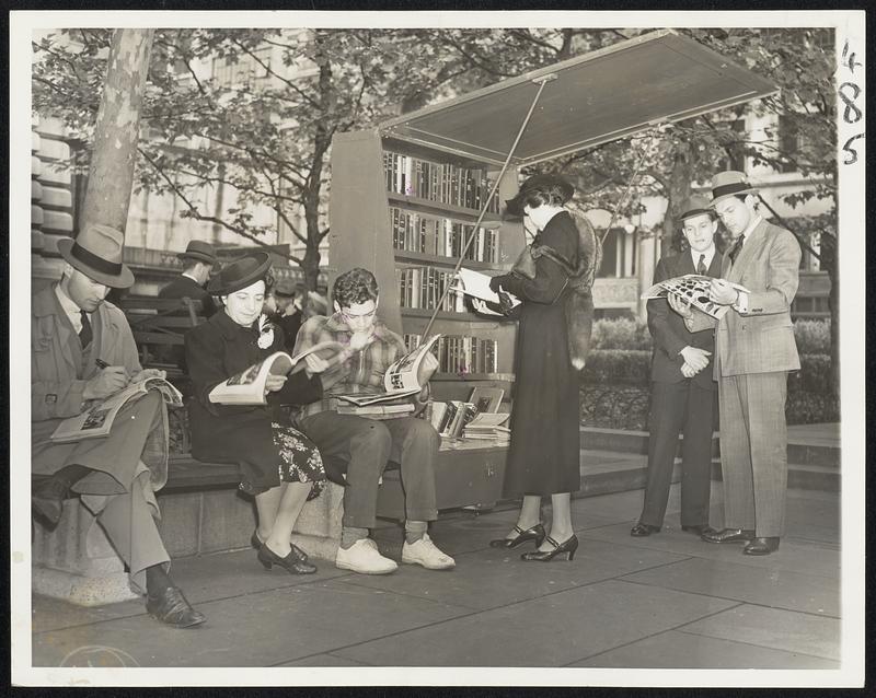 Bookworms Take the Air It's something new in reading circles, spotted ...