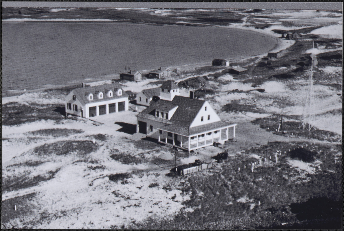Monomoy Point Light Coast Guard station - Digital Commonwealth