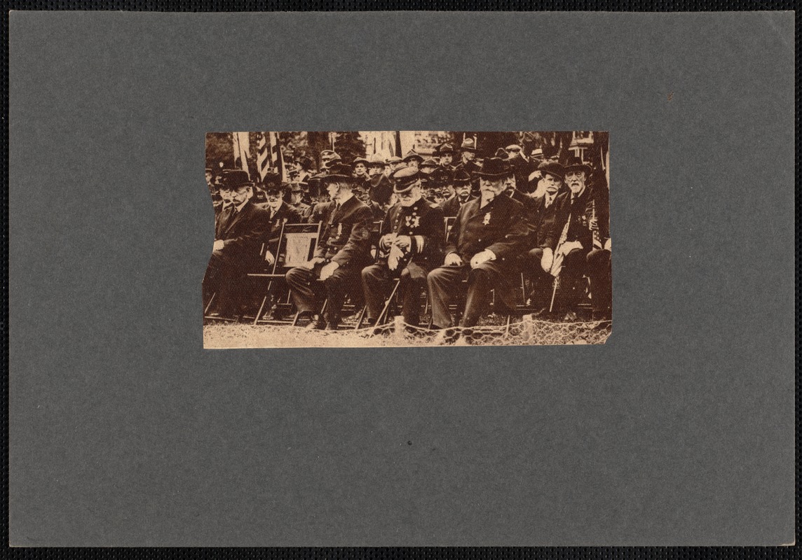 Grand Army of the Republic (GAR) veterans exercises at the Common ...