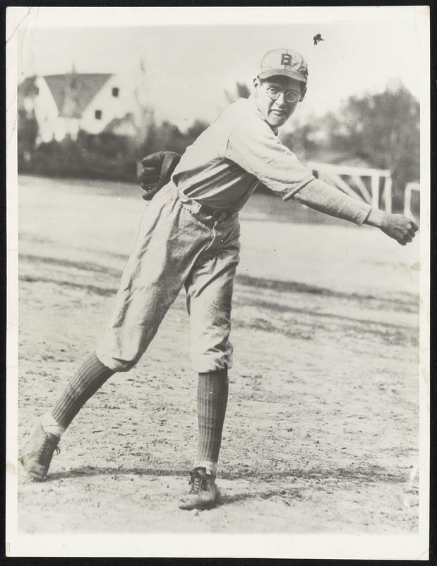 Young George Sisler, Jr., son of baseball's great first baseman, is ...