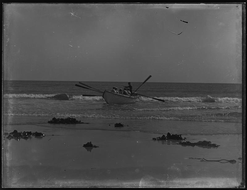 United States Life-Saving Service crew in boat - Digital Commonwealth