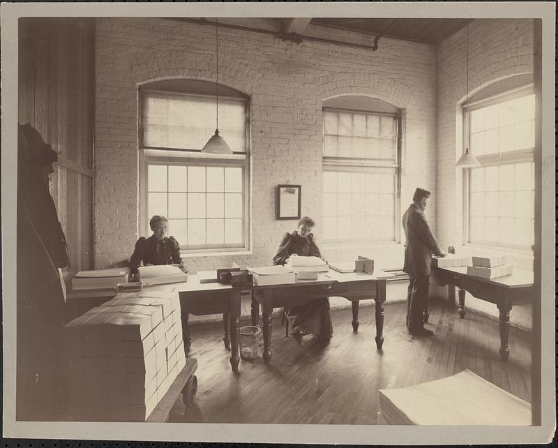 Counting Room, Government Mill, 1895 - Digital Commonwealth