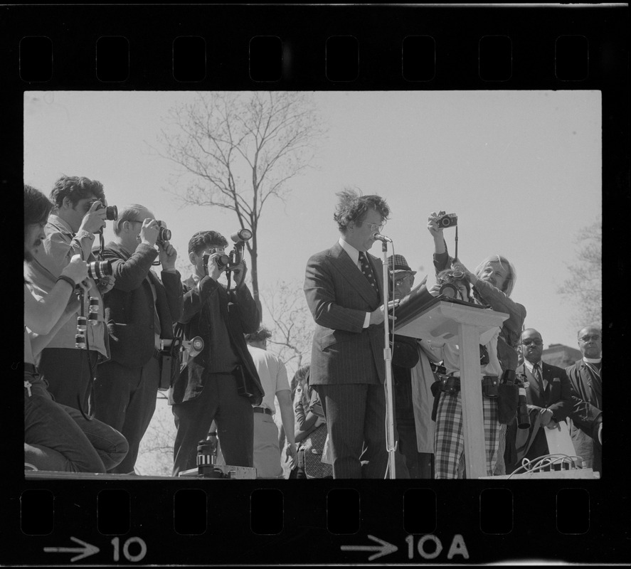 Senator Vance Hartke of Indiana speaking at an anti-Vietnam War rally ...