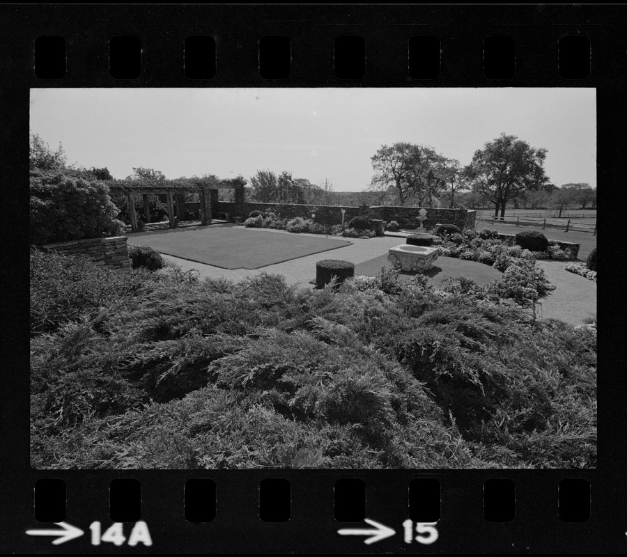 Terrace garden of main house at Hammersmith Farm, the Auchincloss ...