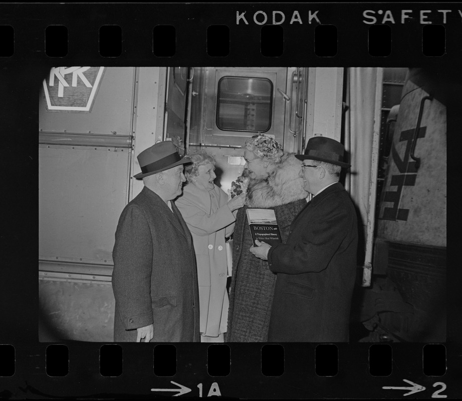 National Commander of the DAV Auxiliary arrives in Boston at South ...