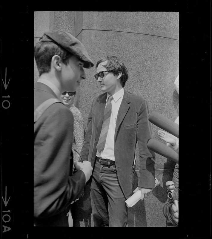 Michael Ferber, Harvard graduate student, sentenced on draft conspiracy ...