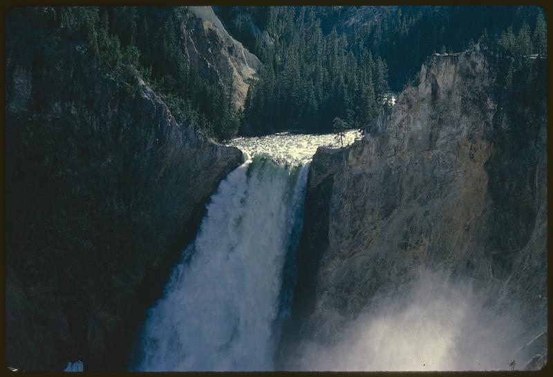 Top of Lower Yellowstone Falls, Yellowstone National Park, Wyoming ...