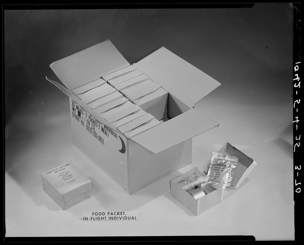 Food packet, in-flight individual - Digital Commonwealth