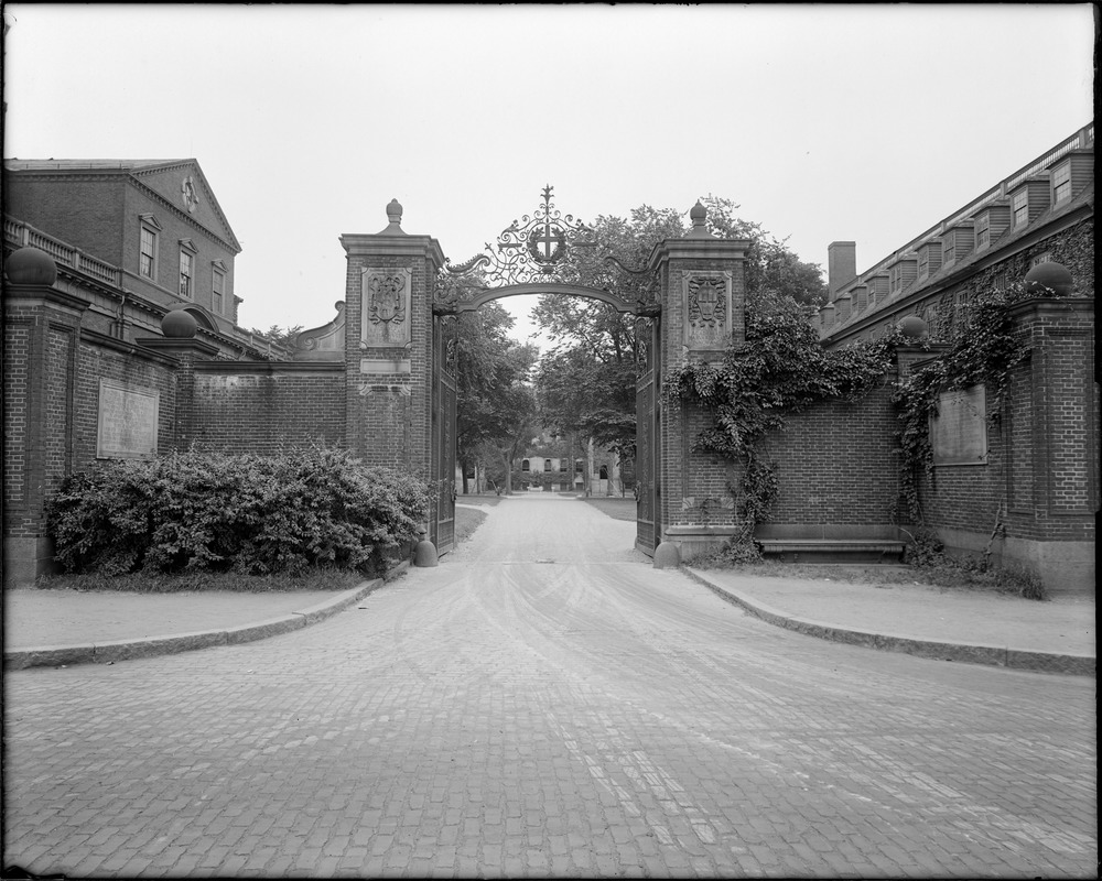 Old Gate at Harvard College - Digital Commonwealth