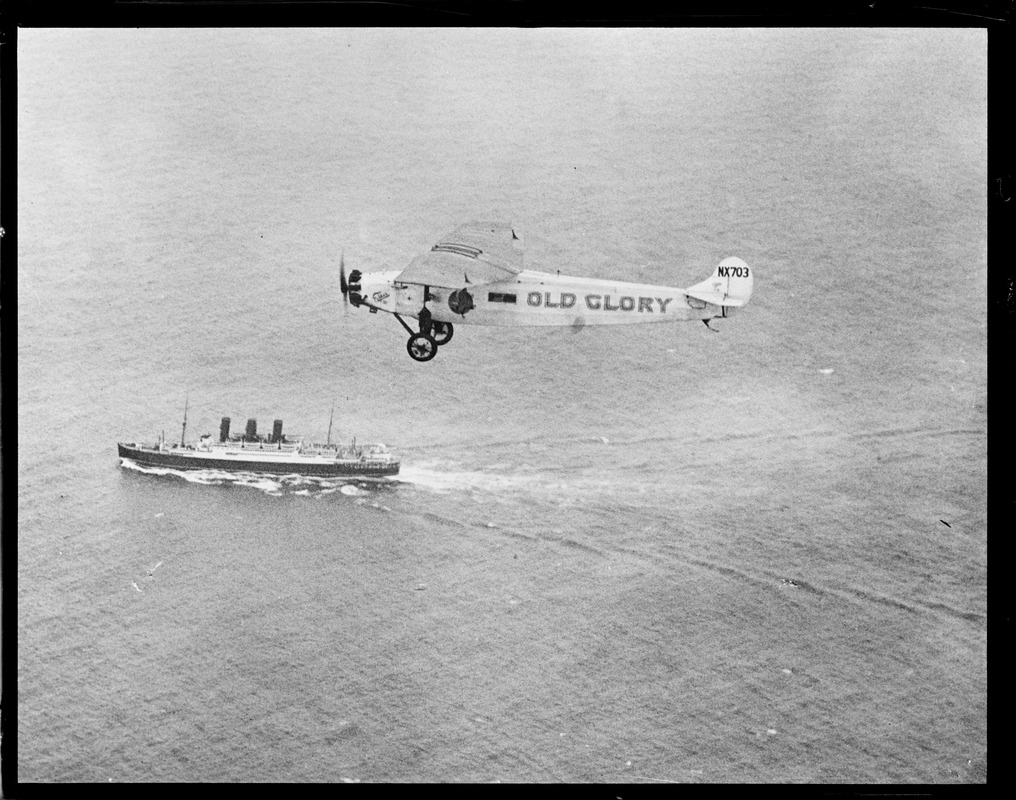 SS Leviathan and Old Glory flying - Digital Commonwealth