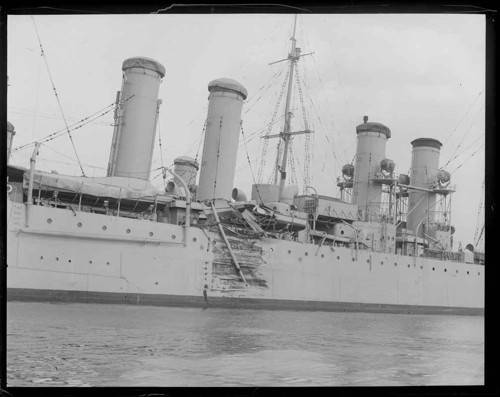 USS Marblehead in Navy Yard for repairs after being rammed by freighter ...