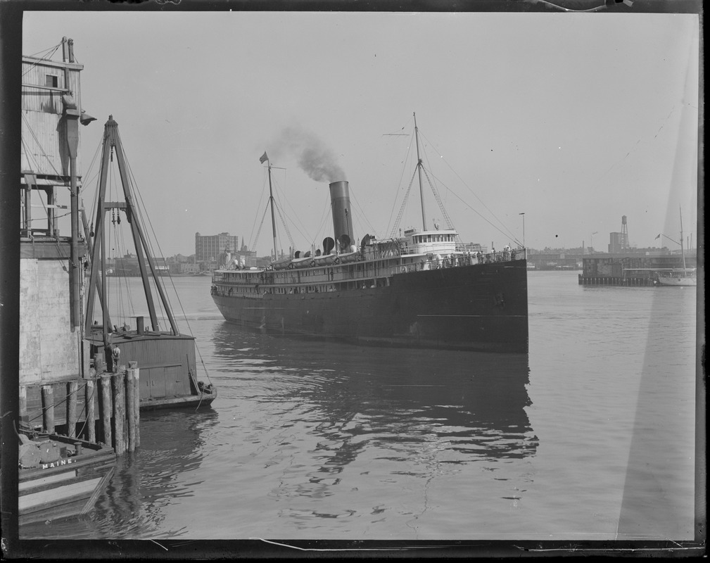 SS City of Rome - rammed US Sub S-51 off Newport, R.I. - Point Judith ...