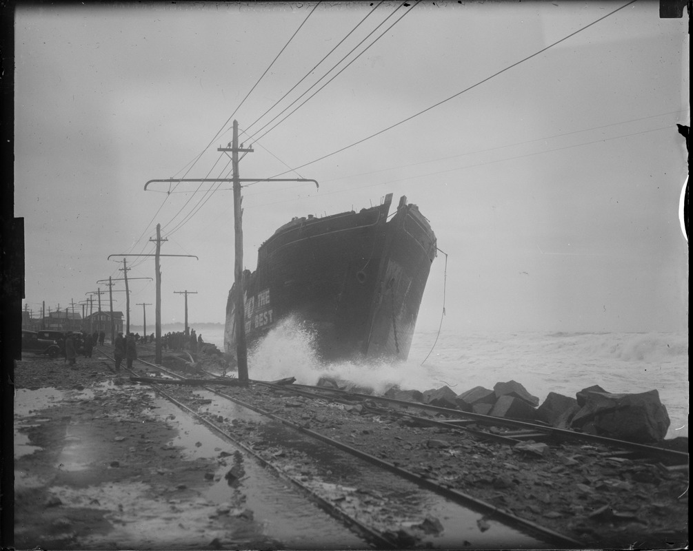 Schooner Nancy ashore in Nantasket - Digital Commonwealth