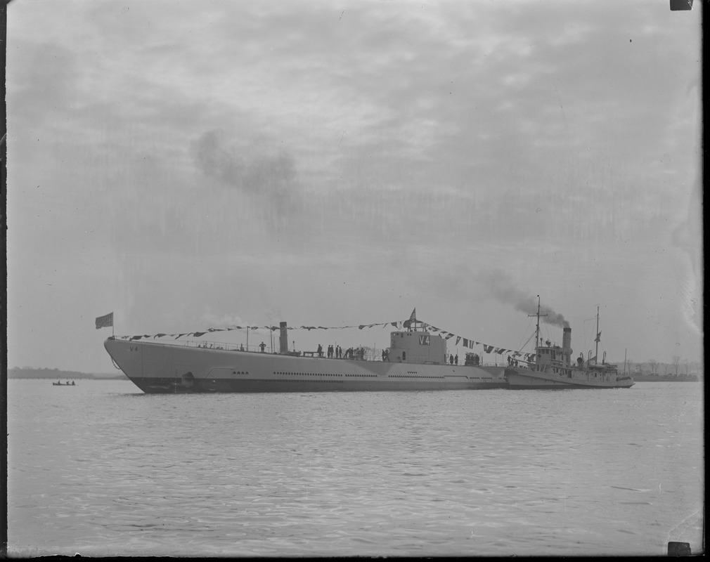 U.S. - Largest sub the V-4 Portsmouth, N.H. - Digital Commonwealth