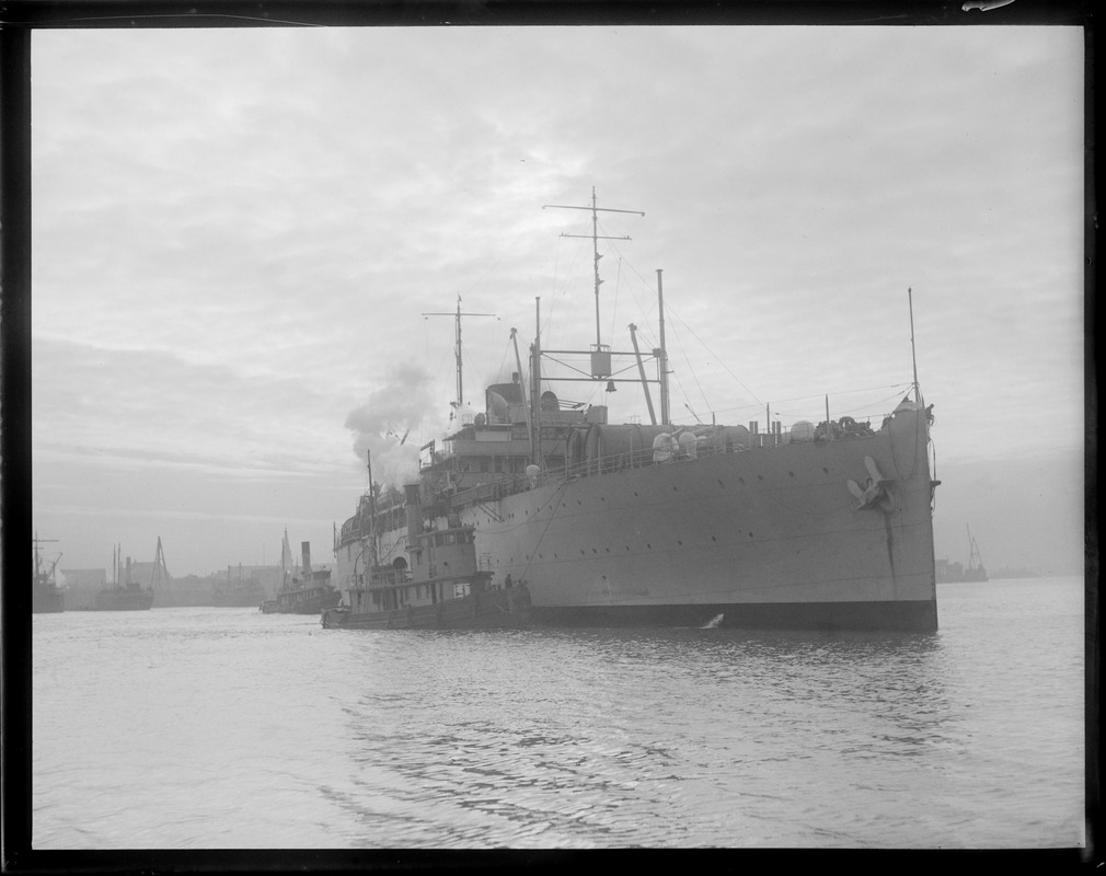 USS Wright sails into Boston with pontoons from Norfolk, VA, to assist ...