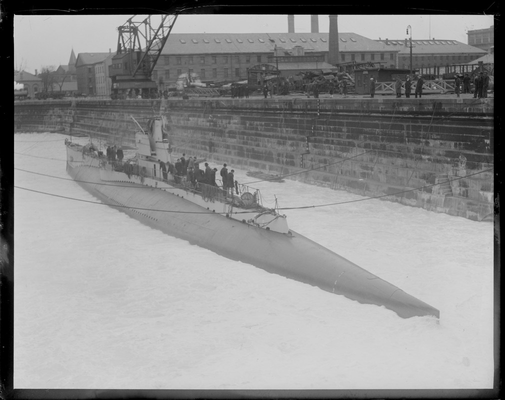 Sub S-4 in dry dock at Navy Yard - Digital Commonwealth