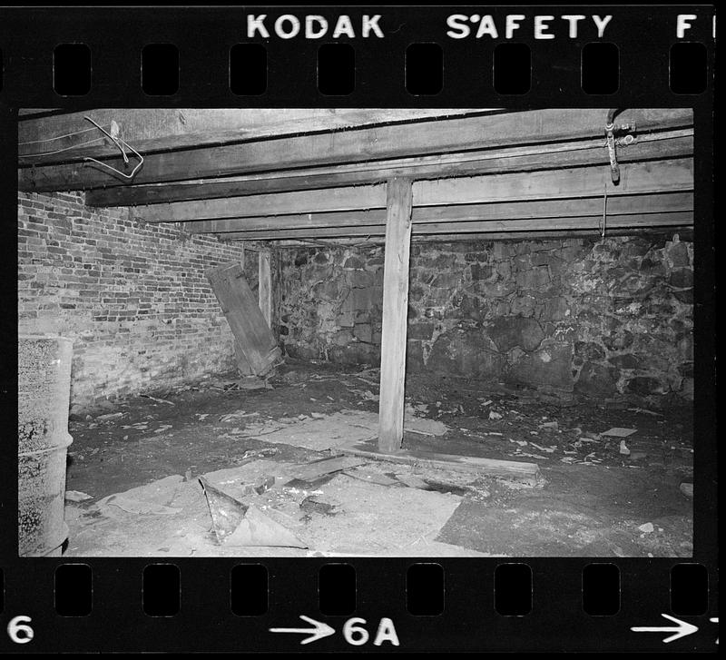 O’Brien building, Green Street, Inn Street, Old Newbury crafters ...